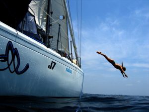 This 34-year-old woman has sailed solo around the world for 10 years.