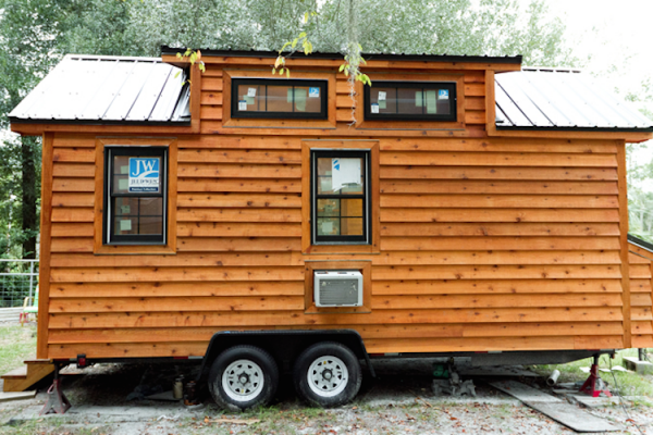 5 tiny houses on trailers that you can pull behind a truck